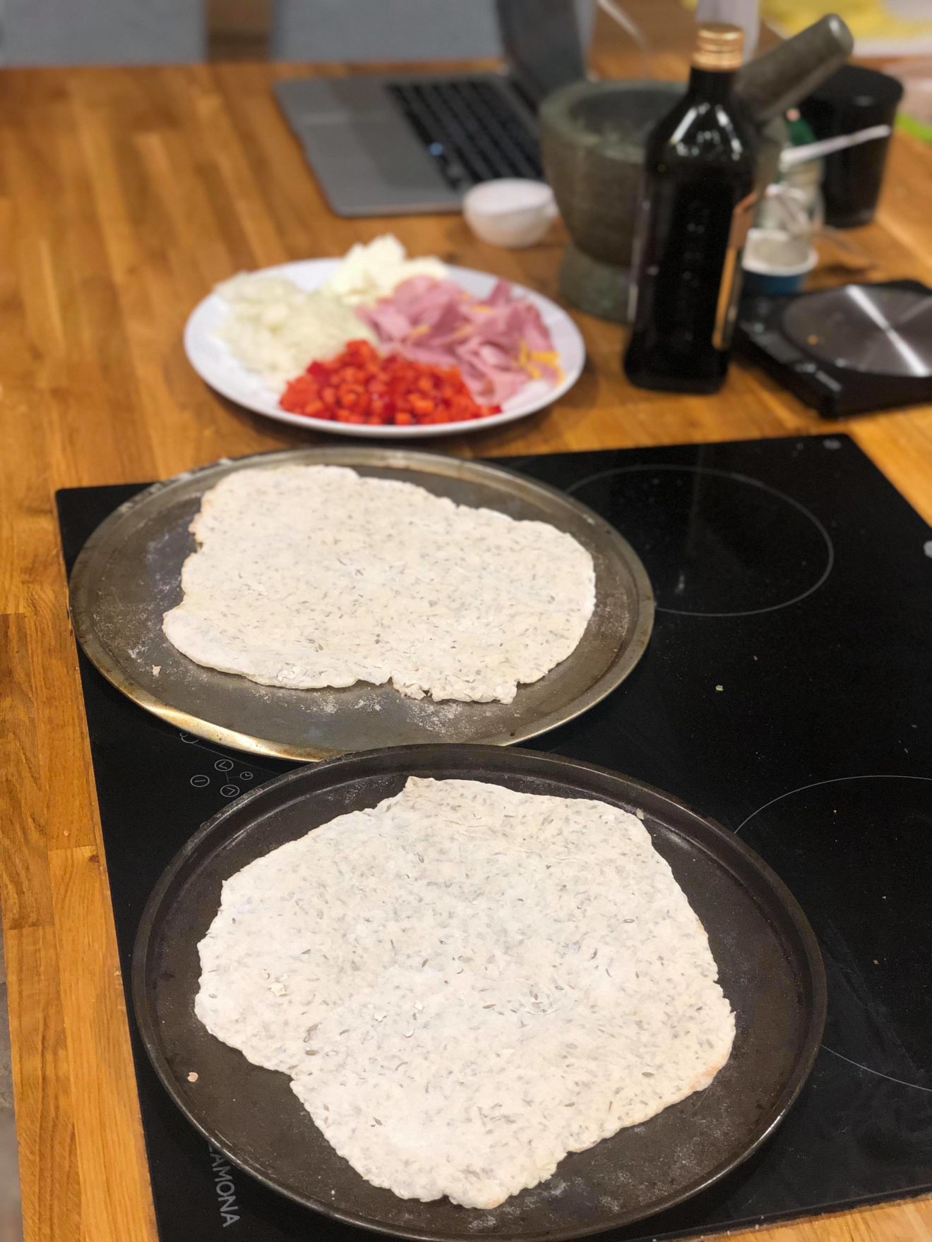 Easy Flat Bread OR Pizza Base (3 ingredients) - Baby Led Weaning Ideas
