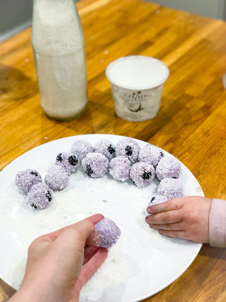 Dairy-free Snowballs (calcium booster!) - Baby Led Weaning Ideas